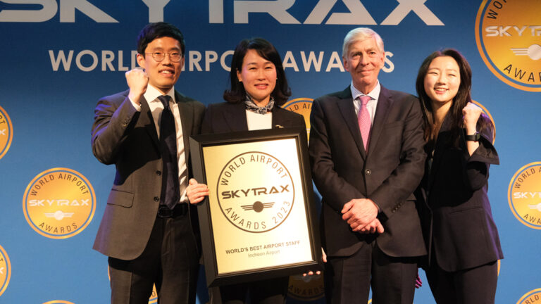 Top 10 Airport Staff by Global Region 2023 | SKYTRAX