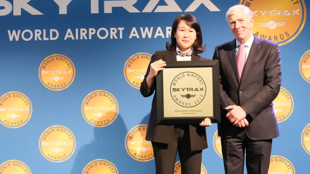 Top 10 Airport Staff by Global Region 2023 | SKYTRAX