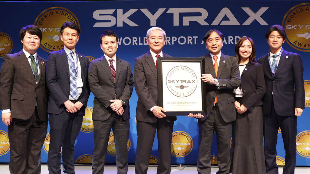Top 10 Airport Staff by Global Region 2024 | SKYTRAX